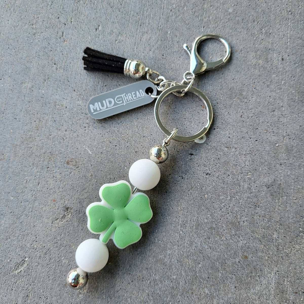 Clover (2 Colors), Bead Bar – mudandthread